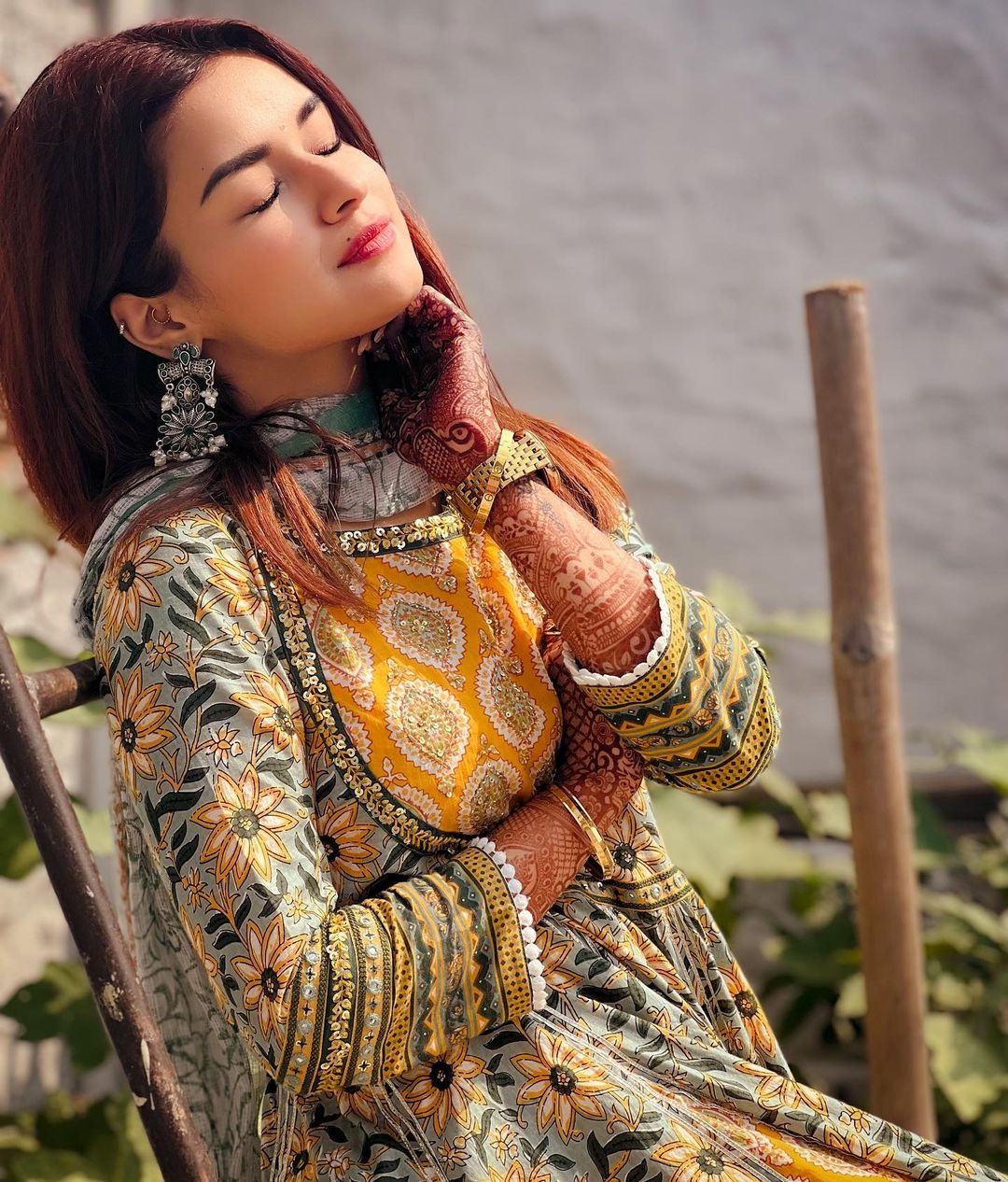 Avneet Kaur Share her latest photos on Social media see beautiful ...