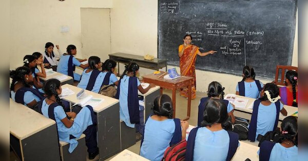 UP Shiksha Sathi Retired Teachers To Become Mentors In UP yogi sarkar ...