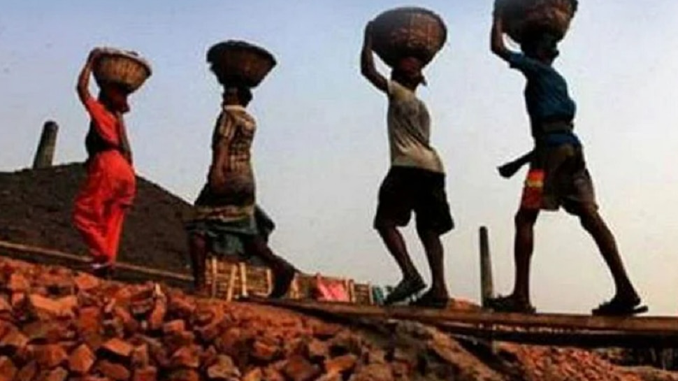 Minimum Wages Going To Implemented By 1 October In Bihar |बिहार में आज ...