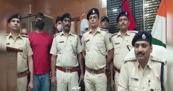 Siwan Police arrested three notorious criminals and weapons recovered ...