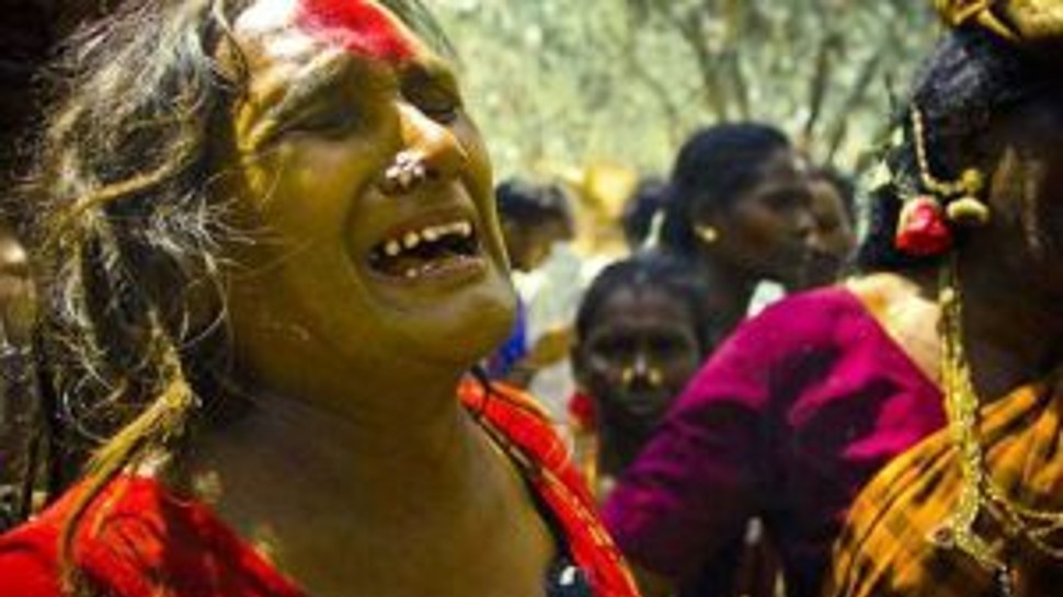 know why is kinner dead body beaten with shoes and slippers & Why ...