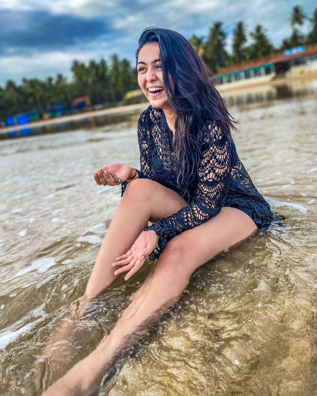 Mahabharata glamorous look Kunti Shafaq Naaz star plus nchr | महाभारत की "कुंती" का यह ग्लैमरस ...