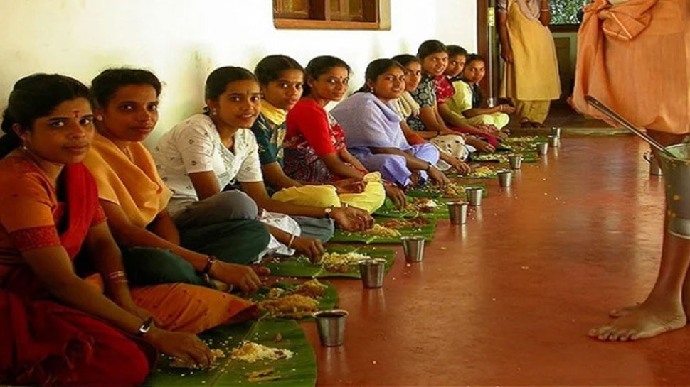 Why Eating Food In The Cross Leg Position Sitting On Floor is Healthy ...