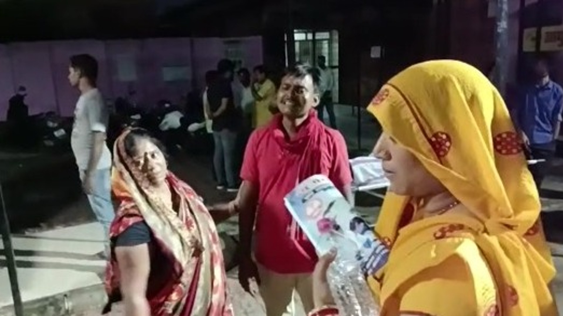 Barabanki Goverment Hospital maternity death family created a ruckus SPUP | बाराबंकी: डिलीवरी के ...