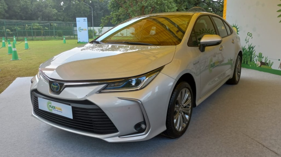 Toyota launches the india first car with Flex-Fuel engine | Toyota ने ...