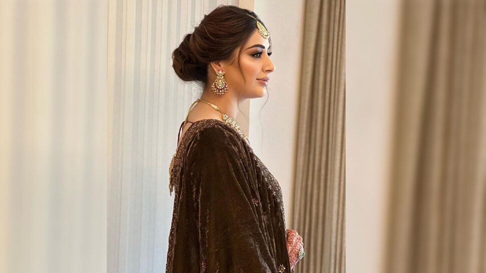 IAS Athar Aamir Khan wife Mehreen Qazi shares phots after wedding, Tina ...