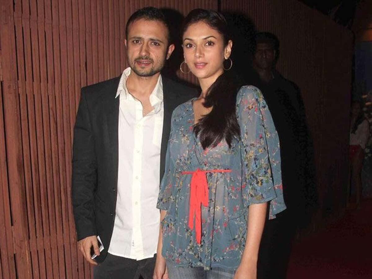 dimple kapadia Mahi Gill mallika sherawat chitrangadha singh Aditi Rao ...