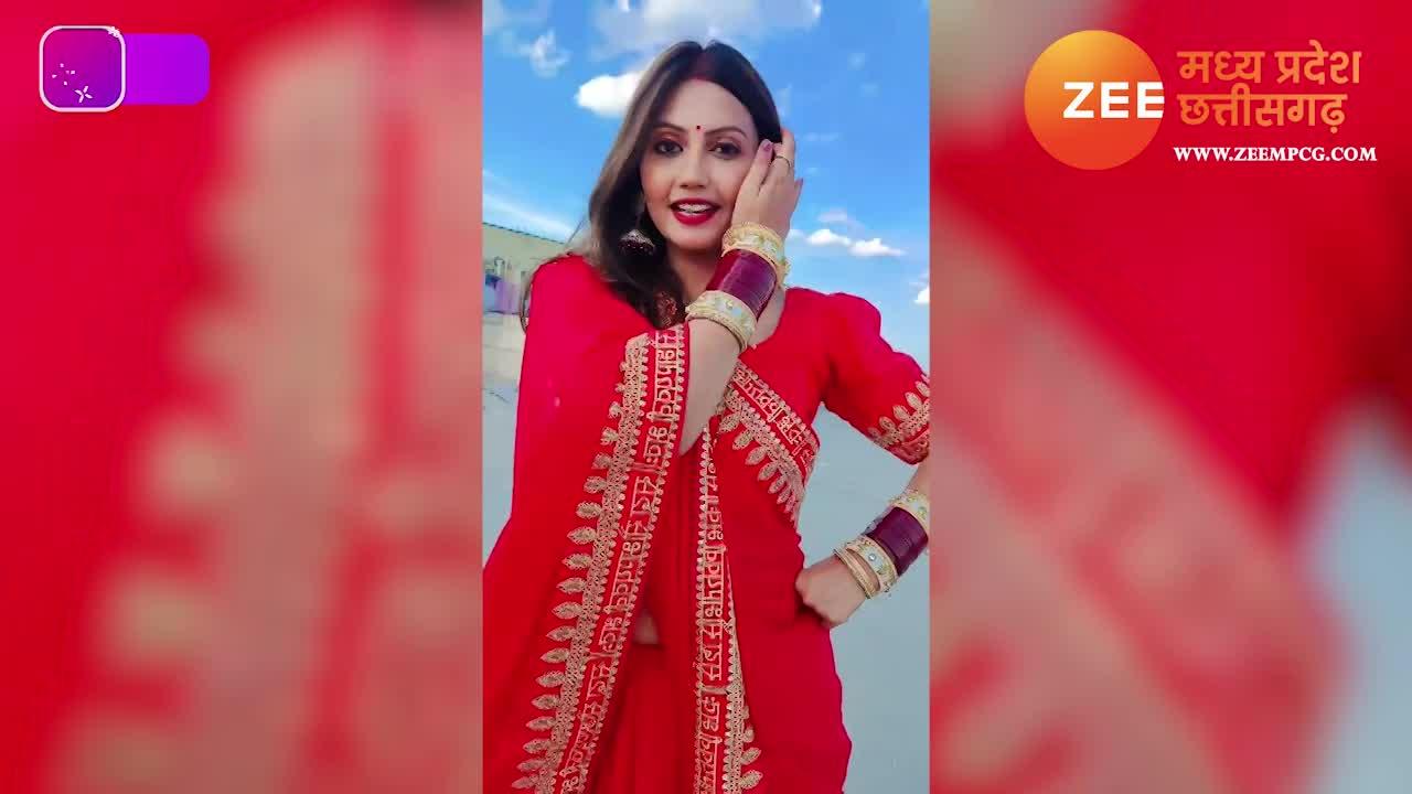 viral super hot indian Newly Married bhabhi red saree chhat par dance ...