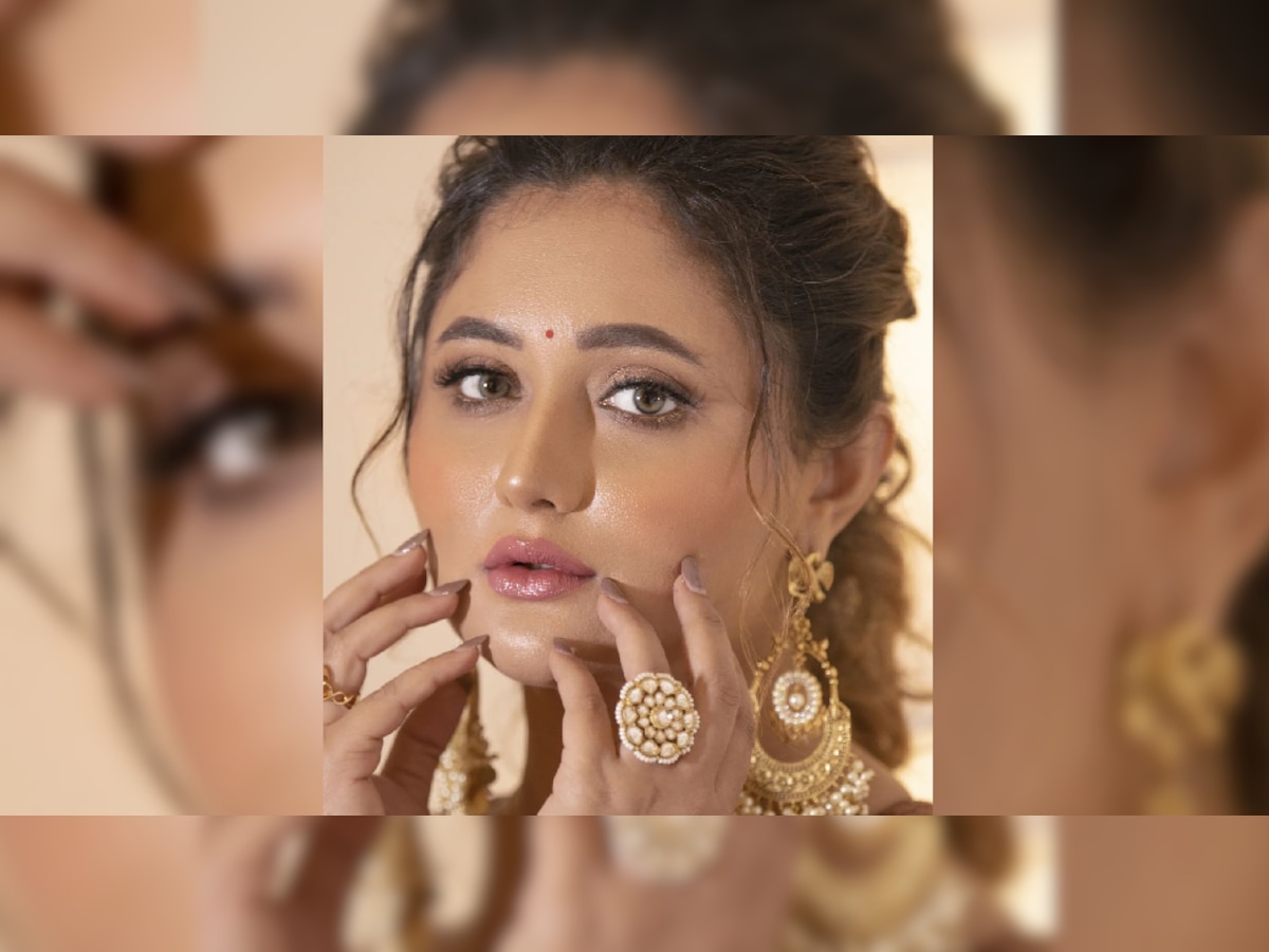 Rashmi Desai Saree Photos wreaks havoc in magenta sari and golden ...