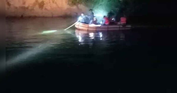 Big breaking katni 5 children drowned in river sdrf team searching mpsn | कटनी में बड़ा हादसा ...