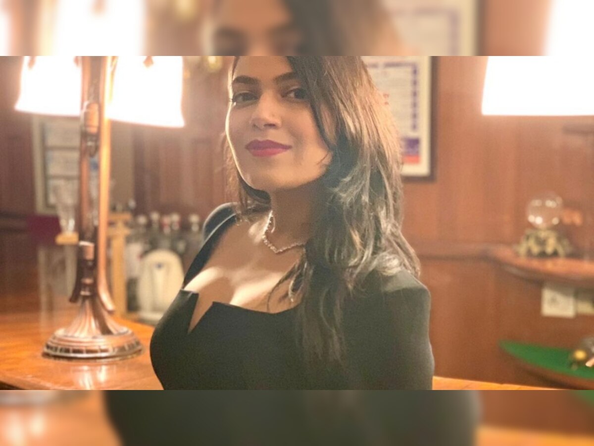 IAS devyani singh Success Story Cleared UPSC exam by studying 2 days a week | IAS Success Story ...