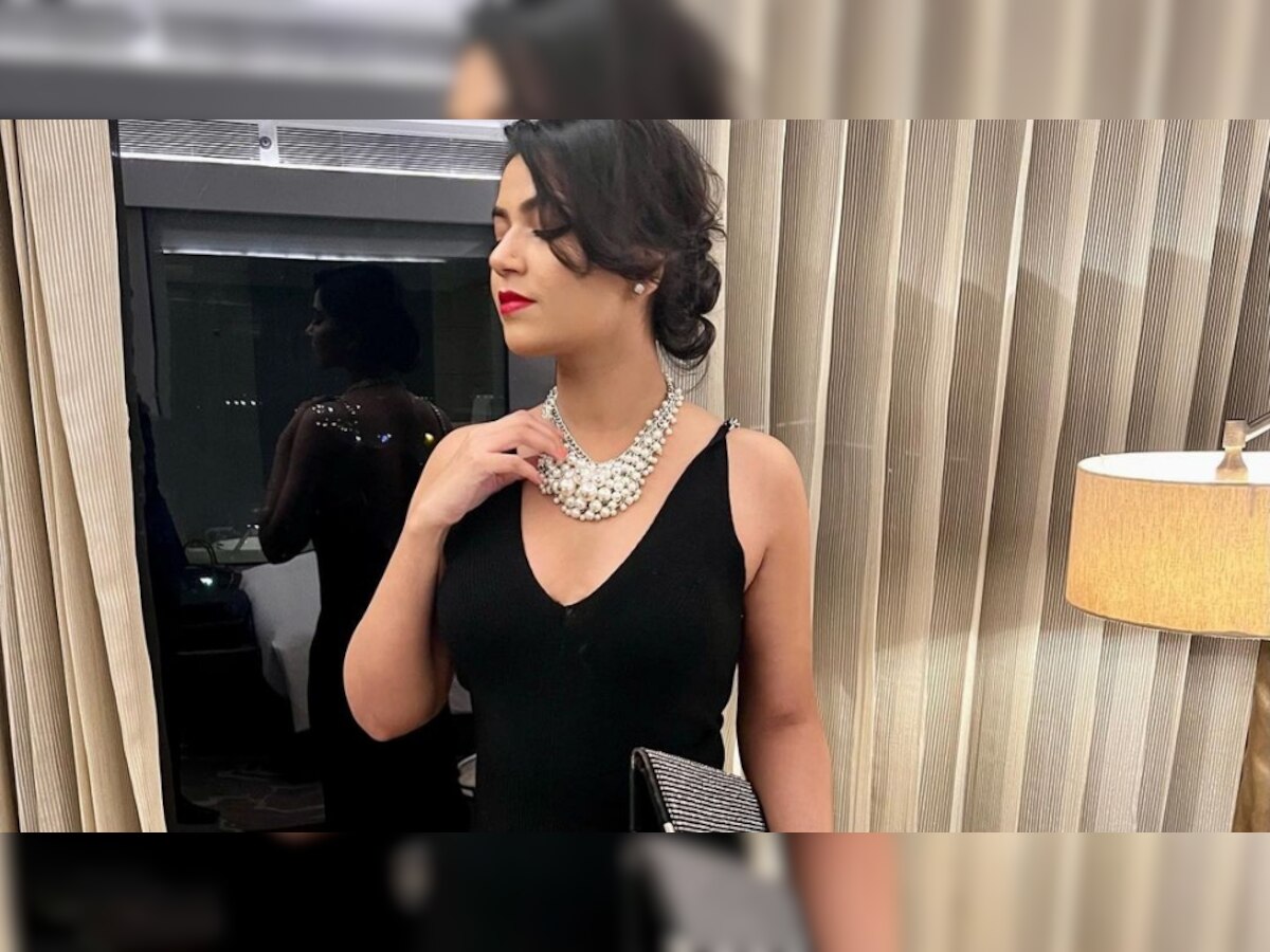 IAS devyani singh Success Story Cleared UPSC exam by studying 2 days a week | IAS Success Story ...