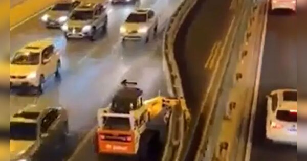 Chinese Reversible Lane Technology is Master stroke to control traffic ...