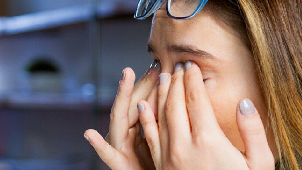 know problem of pink eye patients increasing day by day in hospital ...