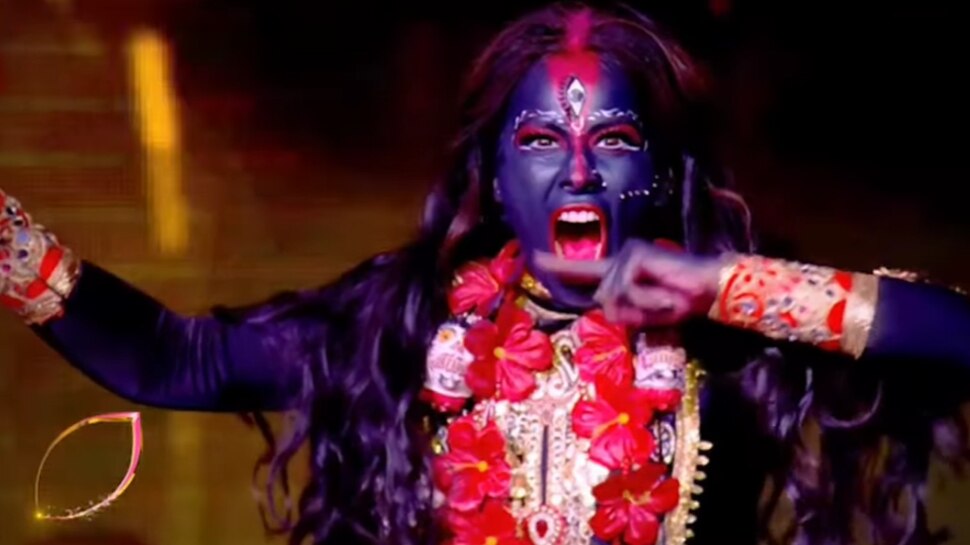 Jhalak Dikhla Jaa 10 Nia Sharma dance performance as maa kali is ...