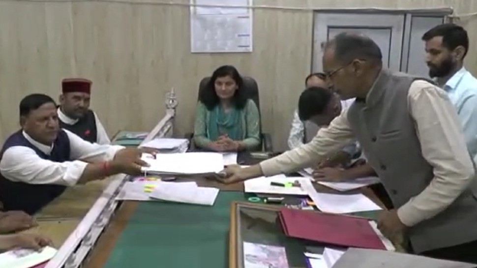 BJP Dr Rajeev bindal Congress Ajay solanki Enrollment for Himachal ...