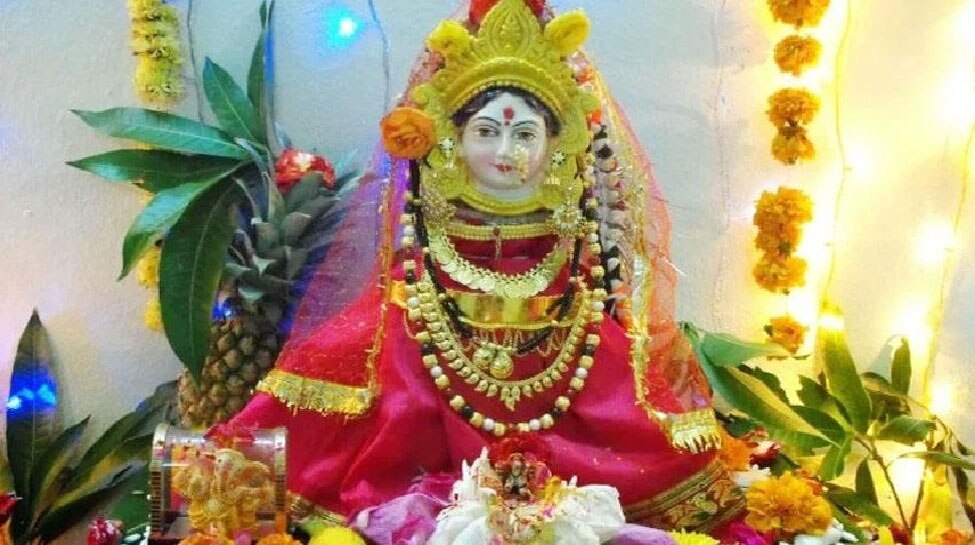 mahalaxmi mandir puja darshan in rajasthan on diwali | Mahalaxmi Mandir ...