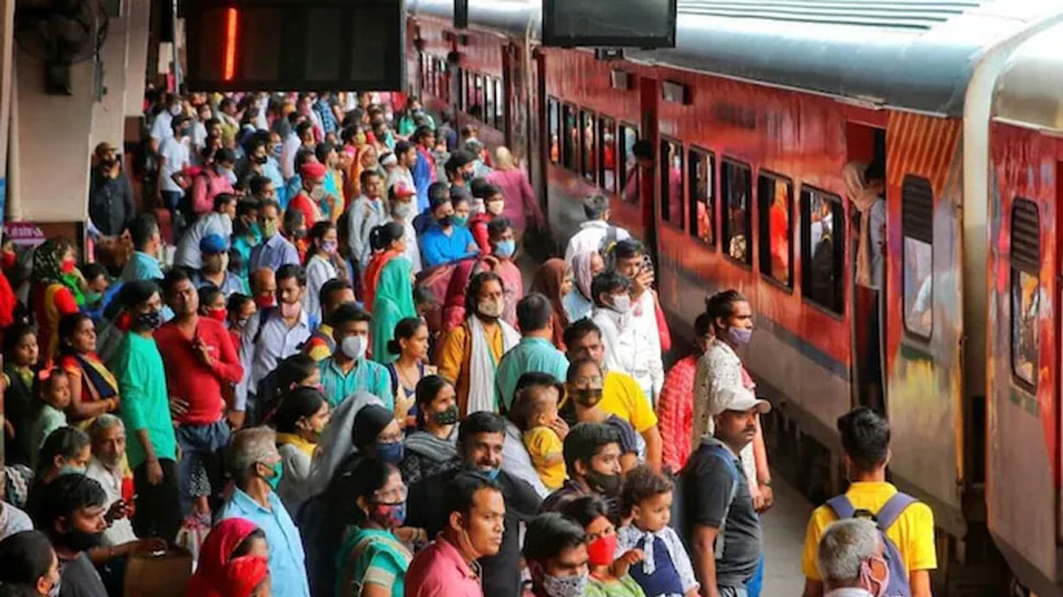 Indian Railway, Diwali 2022, Train, Train running late, diwali, railway ...