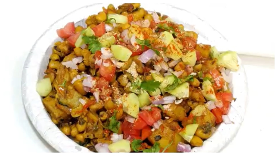 lobia chaat recipe heart friendly food cowpea Benefits | Healthy ...