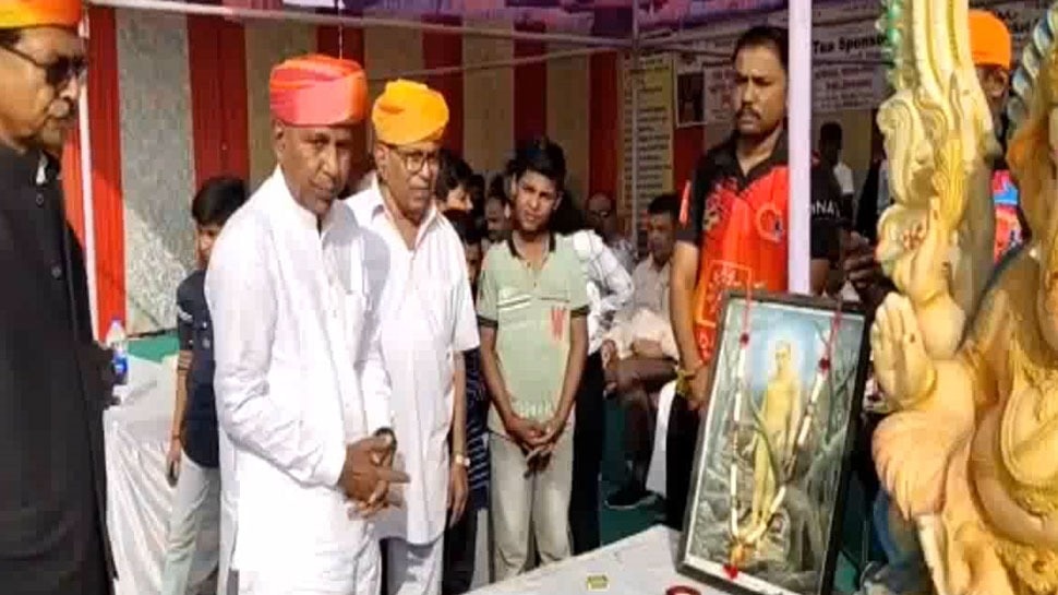 Organizing festivals are such occasions when we can increase closeness ...