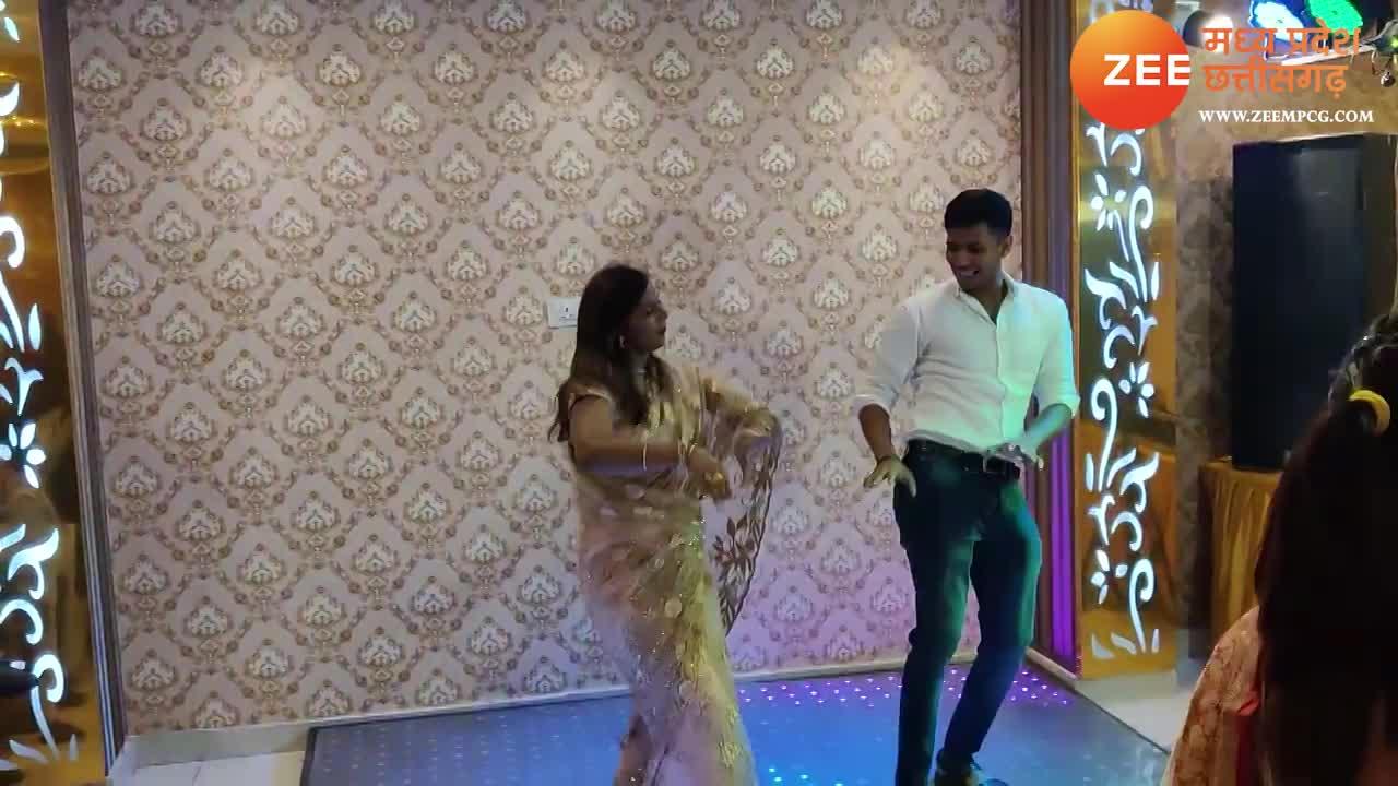 indian devar bhabhi hot video viral internet dance coco cola laiyo see devar bhabhi pure ...