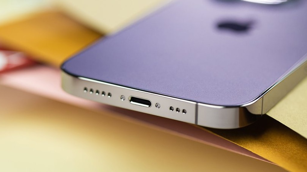 iPhone 15 Renders Leak Apple To Launch iPhone 15 Series with USB-C port complies with EU law ...