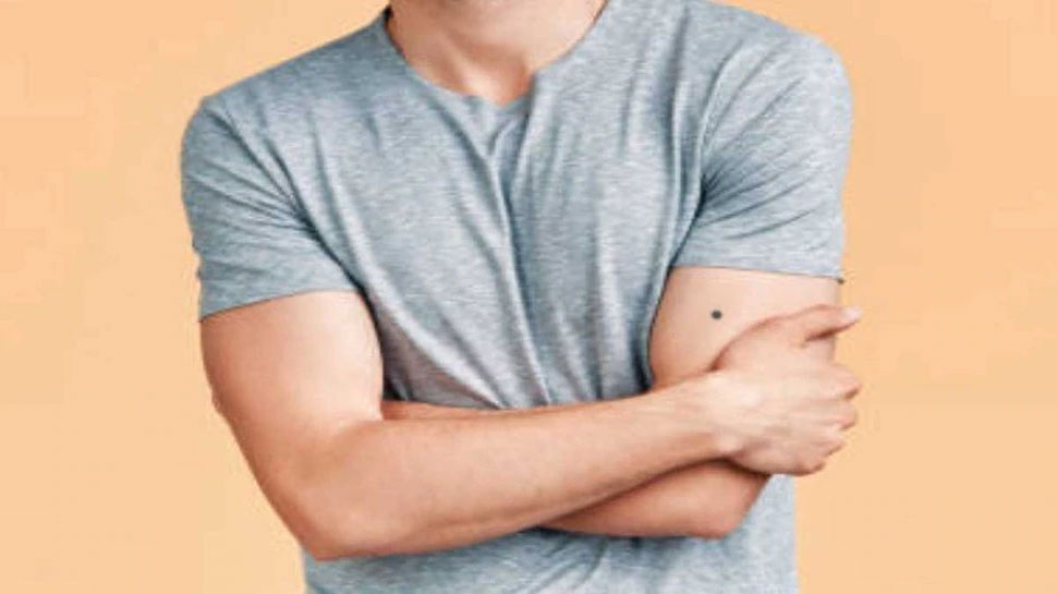 Samudrik Shastra About Men Special Signs on Men Body Mark on Hand ...