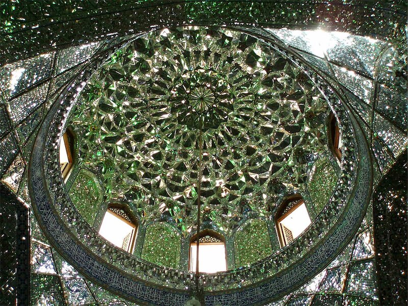 Iran s Chirag Shah Dargah history in hindi structure and photos | ईरान ...