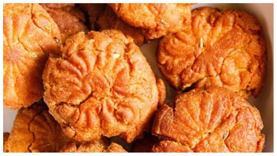 Thekua For Health: मोटापे को दूर कर देगा छठ का ये प्रसाद, खाने से मिलते ...