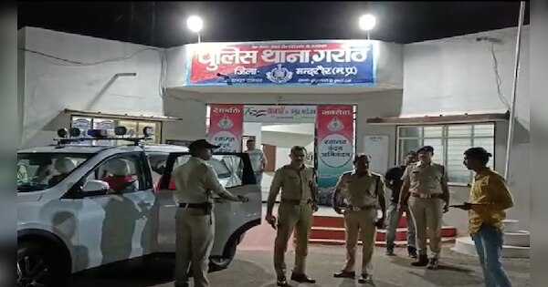 Mandsaur drug trafficker attacked the police with a knife police pr ...