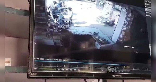 person who came to withdraw KCC money crossed 2 lakh 80 thousand theft incident was imprisoned ...