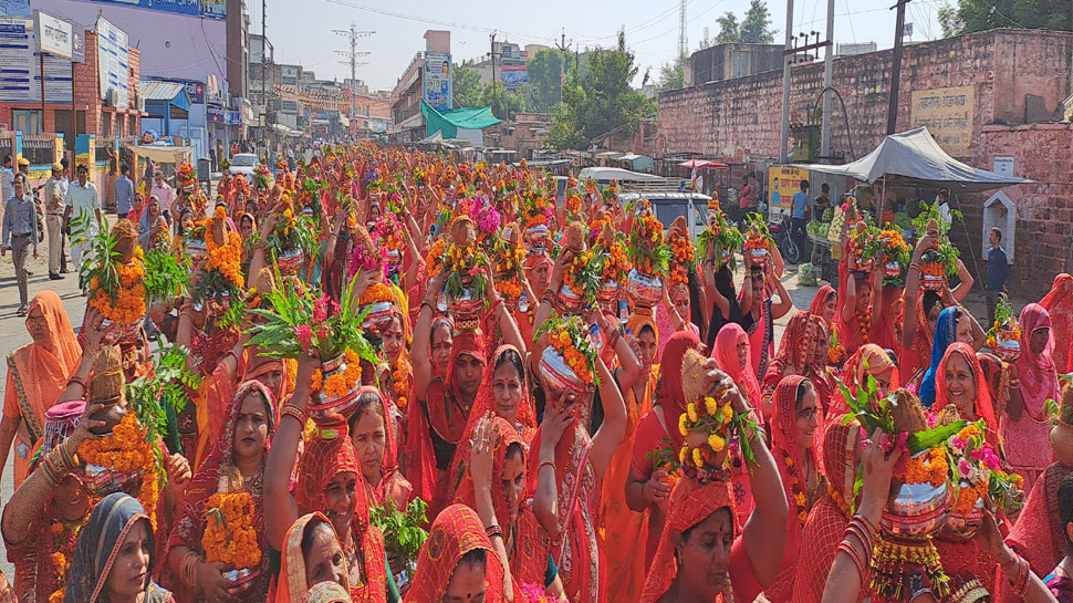 108 Kundiya huge Laxminarayan Mahayagya started in Didwana, 108 pairs ...