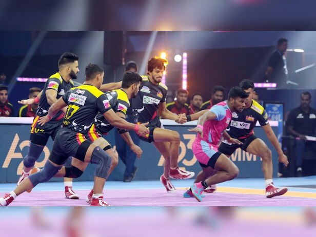 Bengaluru Bulls vs Jaipur Pink Panthers vivo Pro Kabaddi League 2022 ...