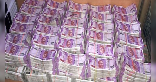 won 200 crores rupees keeps secret husband did not told about lottery ...