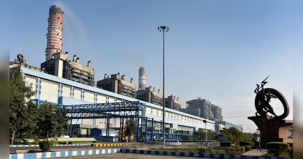 clashes between protesters and police at greater noida ntpc dadri power ...