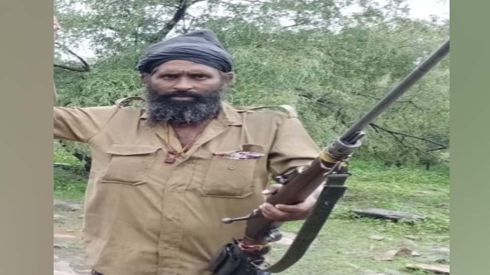 mp news chambal dacoit gudda gurjar former police officer told plan to ...