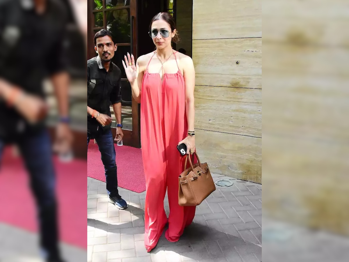 Malaika Arora latest look viral as the actress spotted in mumbai in too ...