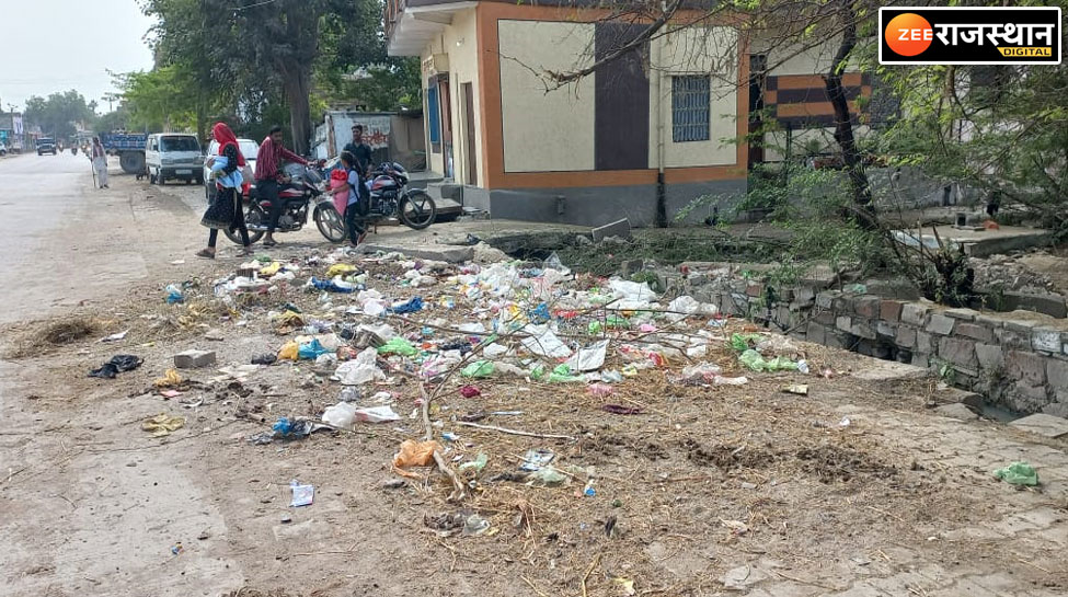 Ramganjmandi news Suket Panchayat changed into heap of garbage| कचरे के ...