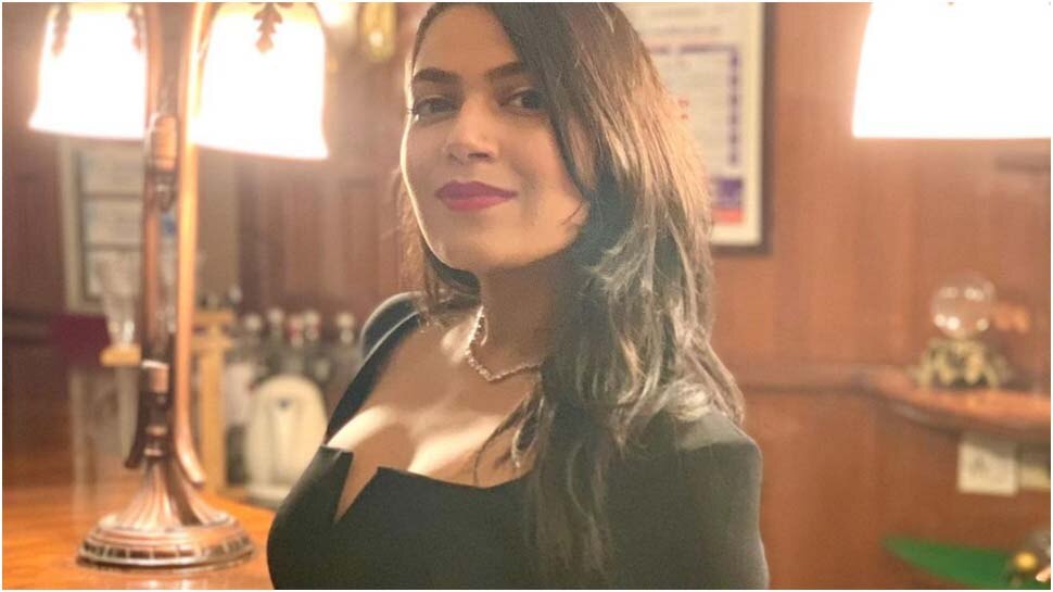 haryana girl Devyani Singh IRS officr success story read full story | किसी मॉडल से कम नहीं है यह ...