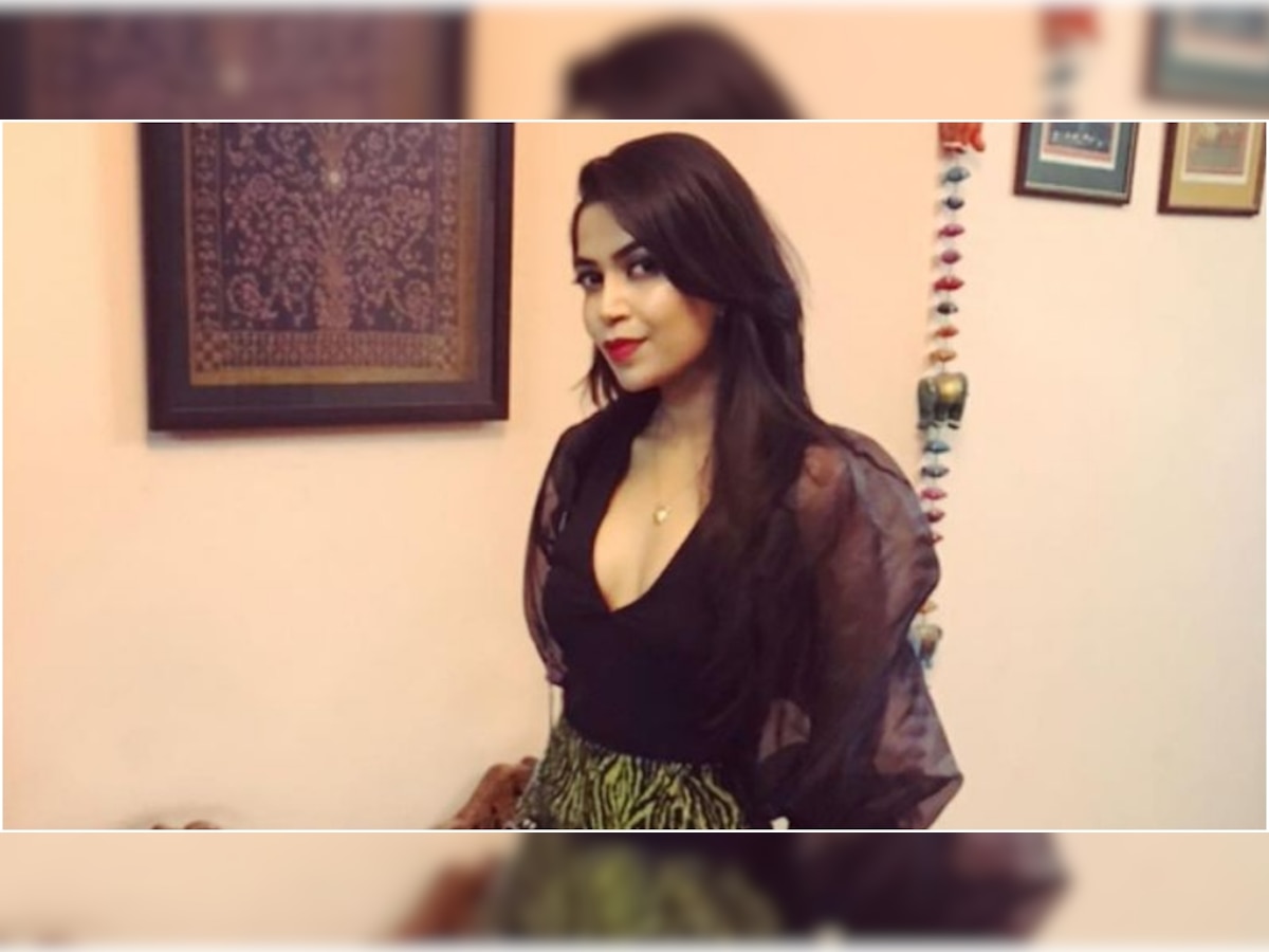 haryana girl Devyani Singh IRS officr success story read full story | किसी मॉडल से कम नहीं है यह ...