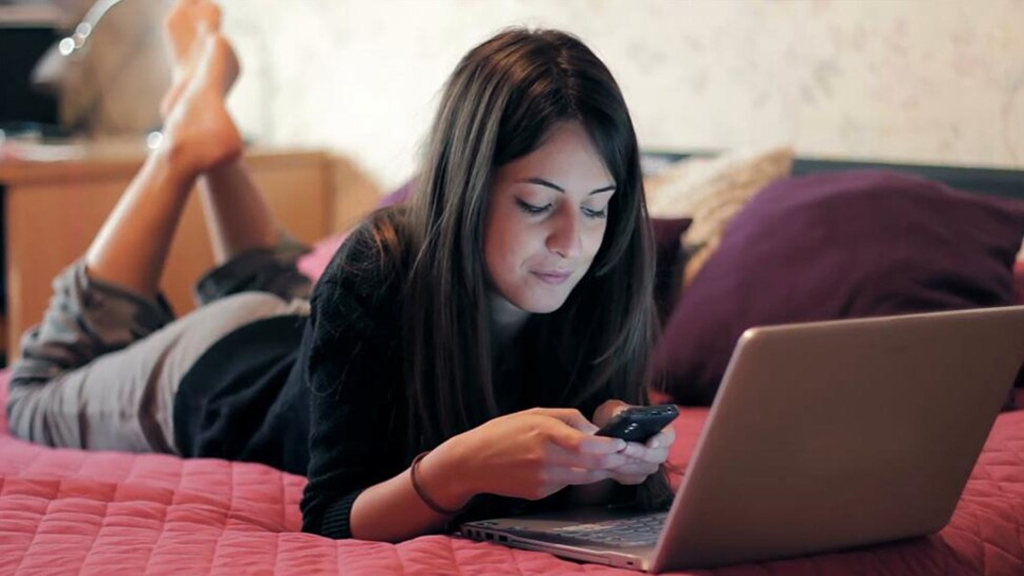 Mobile Data Usage Smartphone Tips How To Reduce Data Usage Just Follow These 4 Simple Steps