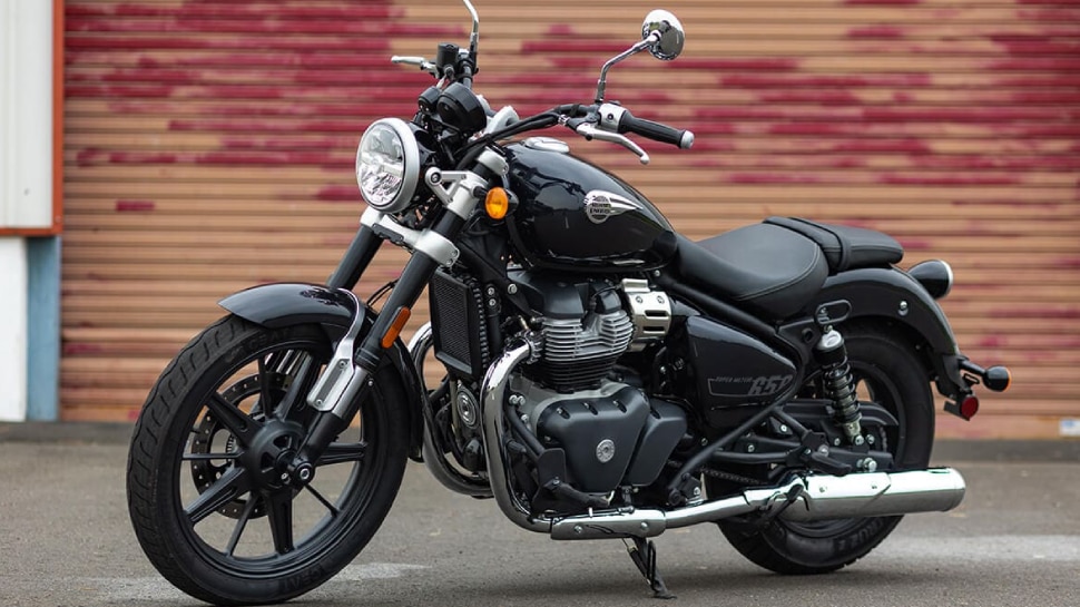 Royal Enfield Super Meteor 650 Debuts in India । Photos: भारत में हुआ ...