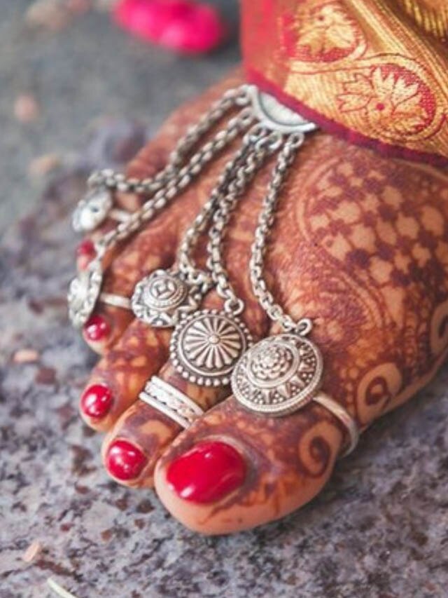 why married women wear toe rings know the reason | महिलाएं शादी के बाद ...