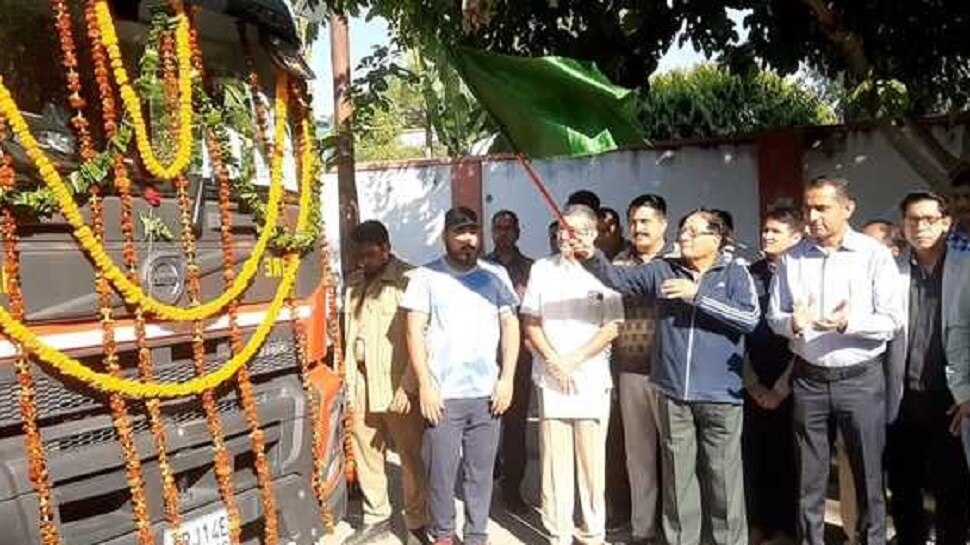 Hydraulic ladder will control fire in 60 meter high building four ...