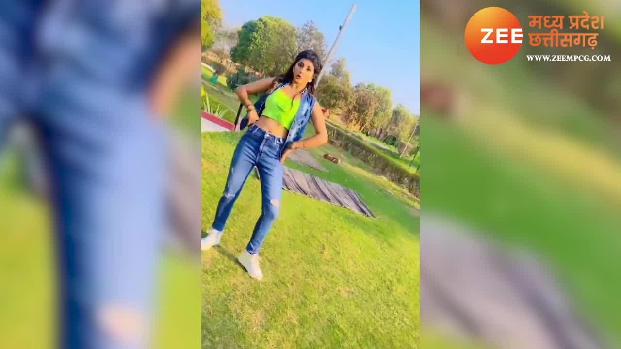 Girl did bold dance in park on haryanvi song bahu ka nakhra fire on ... Girl did bold dance in park on haryanvi song bahu ka nakhra fire on ...