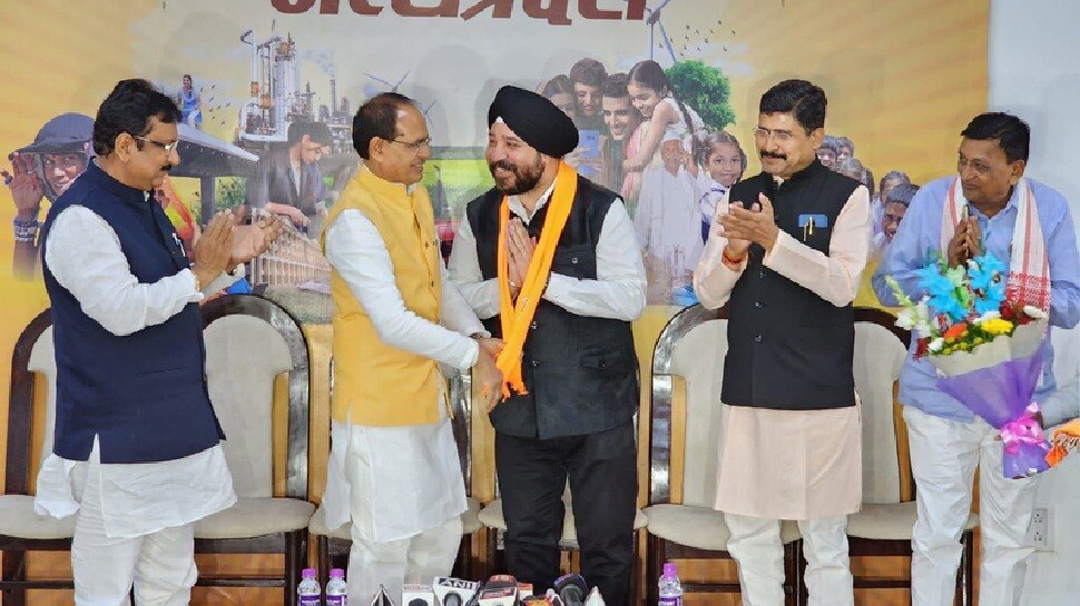 kamal nath closed leader narendra saluja join bjp in front of cm ...