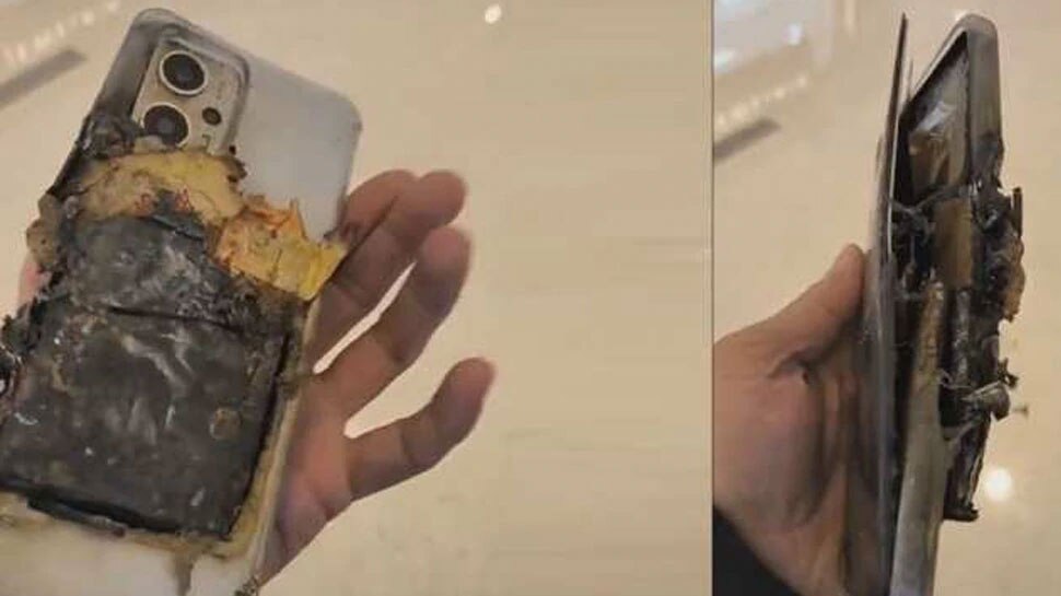 these dangerous mistakes causes smartphone blast | बम की तरह फट पड़ेगा ...