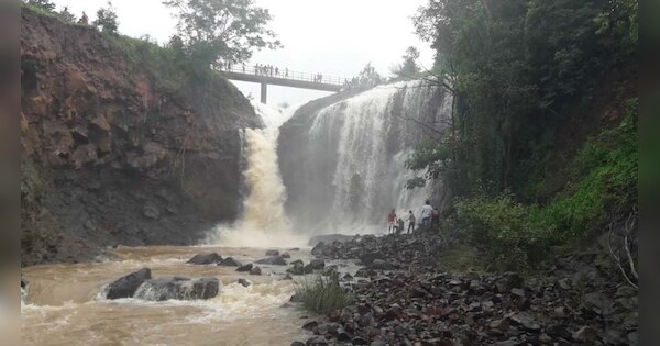 4 girls died for selfie belgavi maharashtra border kitwad falls ngmp ...