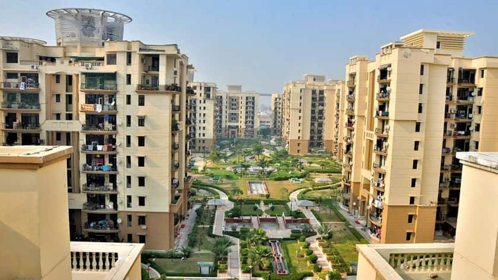 Noida Greater Noida Builders Seek One Time Settlement Scheme For Land