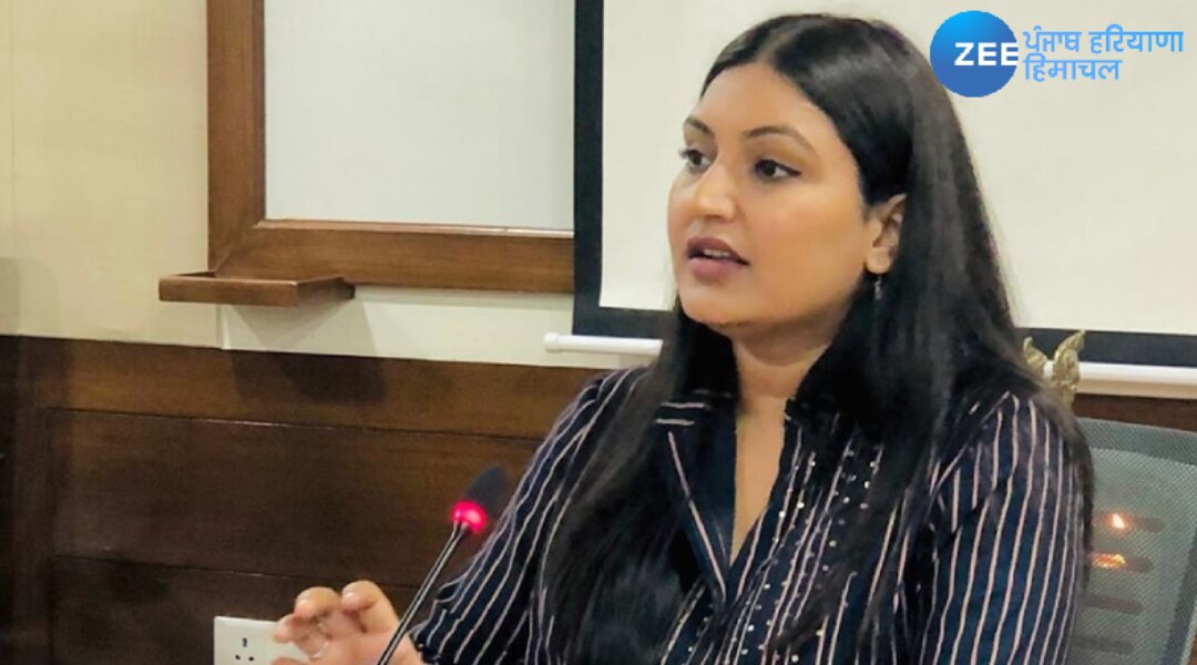 Minister Gagan Anmol Mann paved the new road with her hand | "ਜੇਕਰ ...